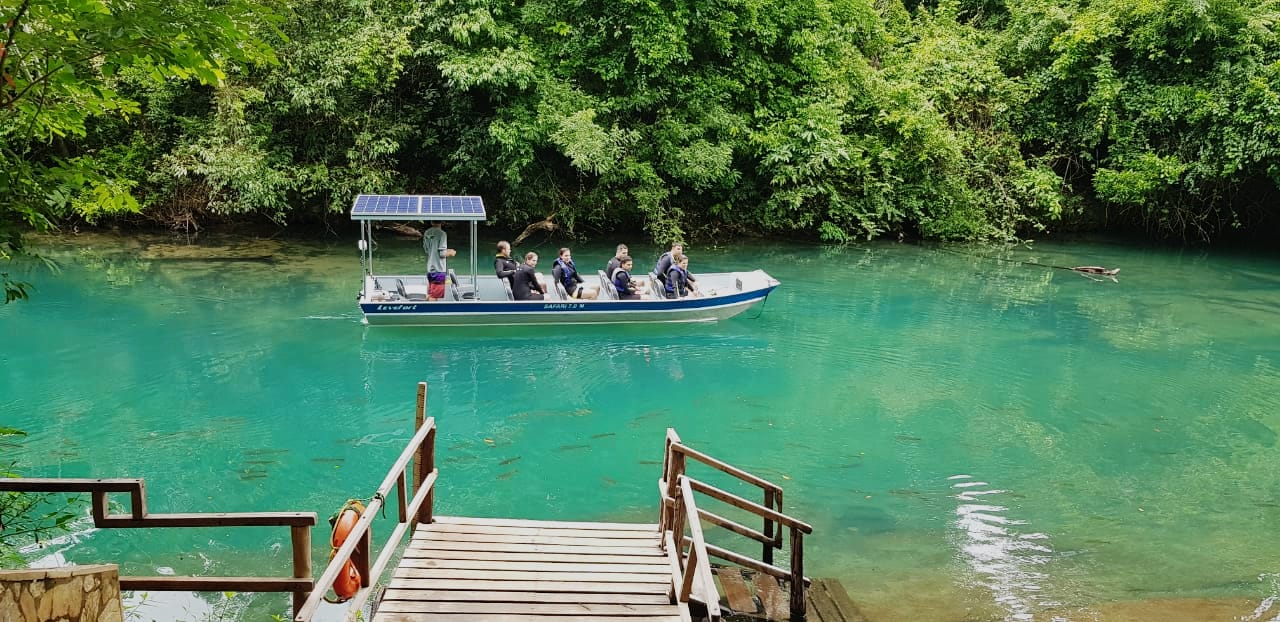 Recanto Ecológico Rio da Prata adquire barco movido a energia solar ...
